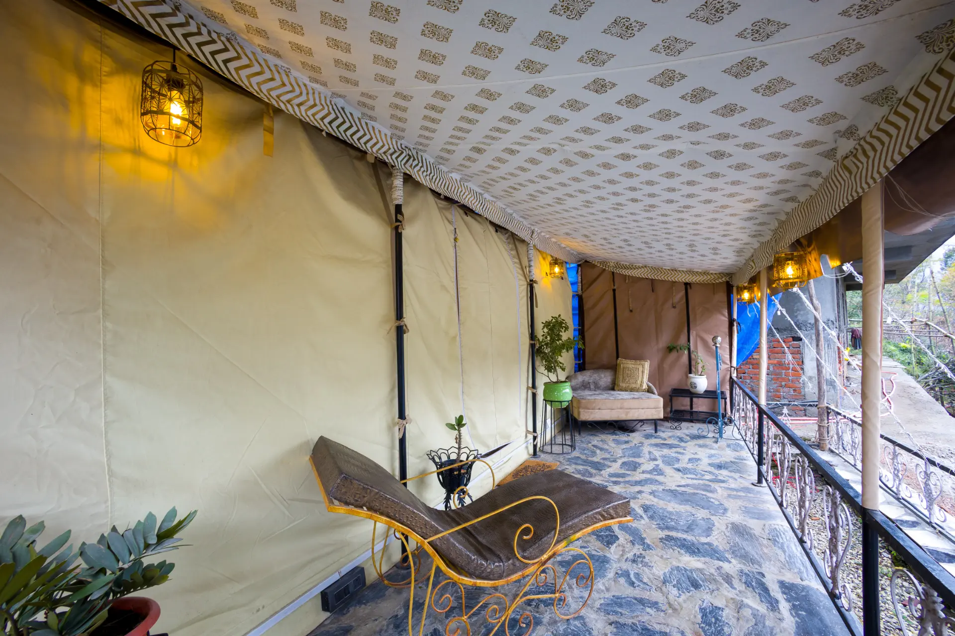 Zephyr Imperial Luxury Tent with Pool in Mussoorie